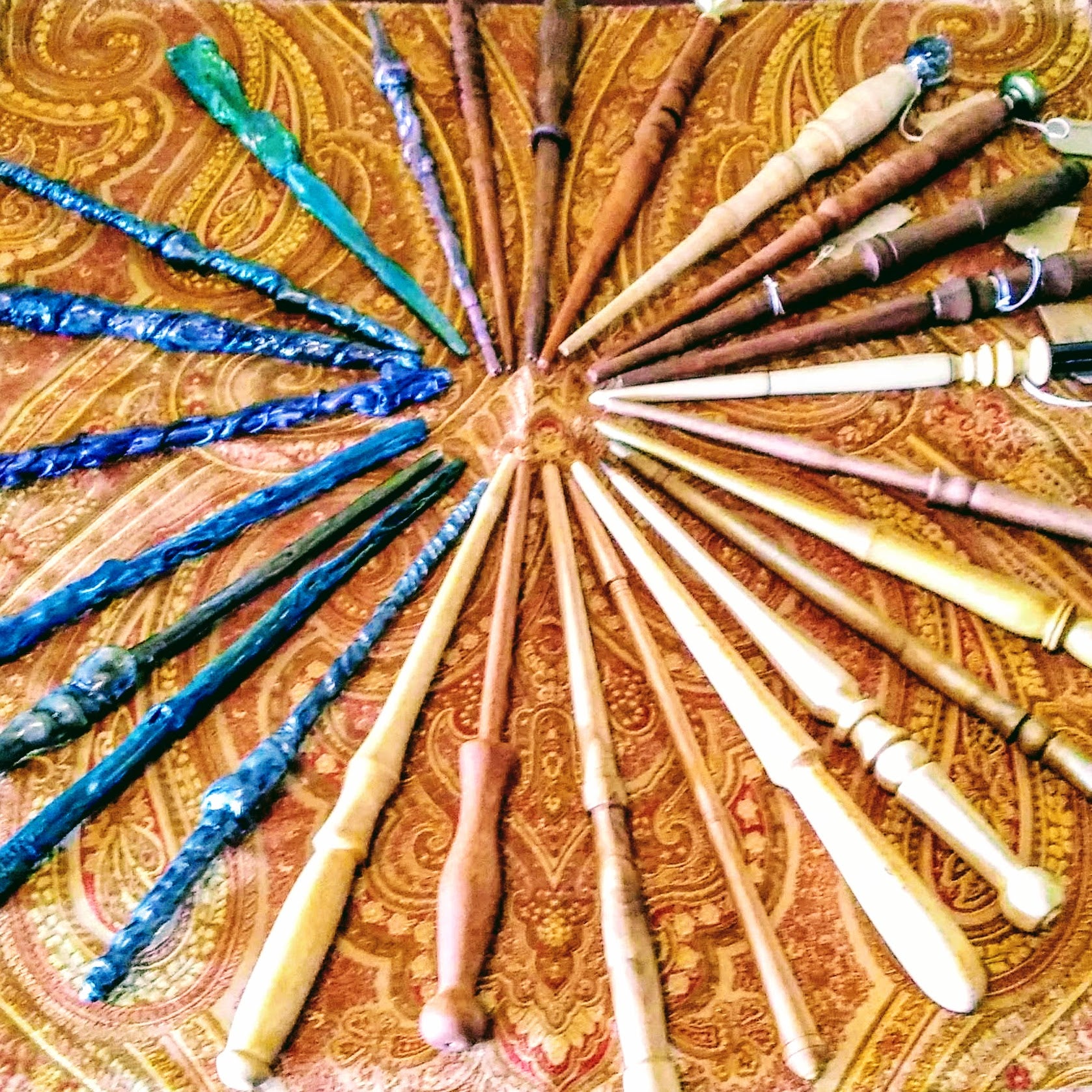 Handmade wands, stained glass & handcrafted goodness – moderngoldfish